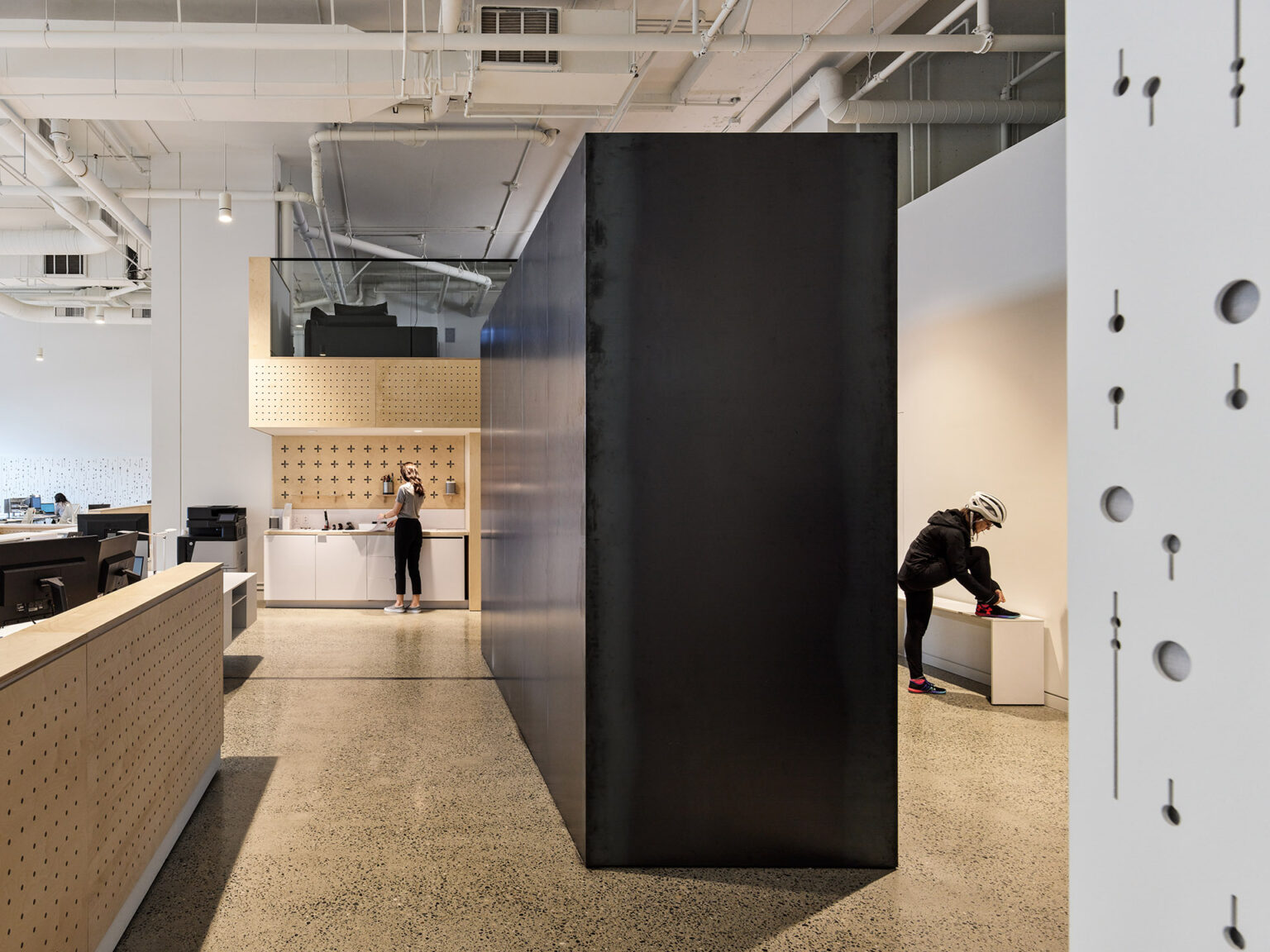 KRA + BON Office Headquarters – Kirsten Reite Architecture (KRA)